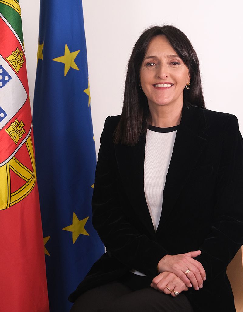 Secretária de Estado da Ação Social e da Inclusão visita Cáritas de ...